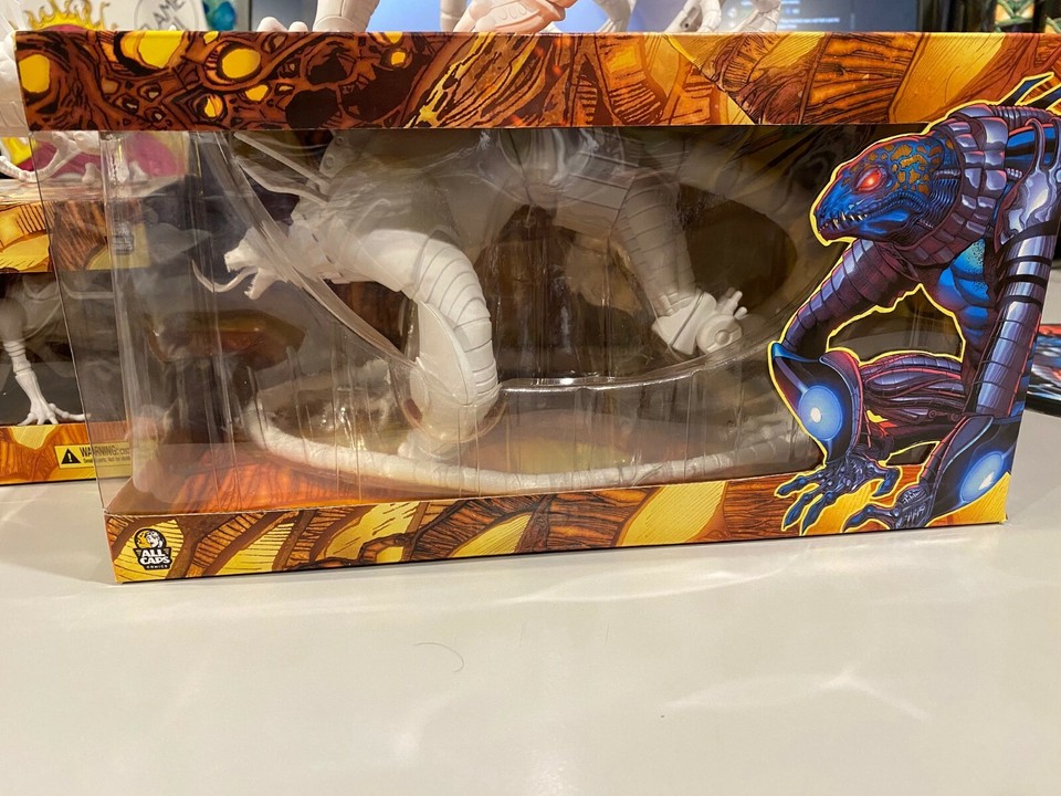 BLACK FRIDAY Sale! WHITE Edition SALAMANDROID and CYBERFROG PVC set! | eBay