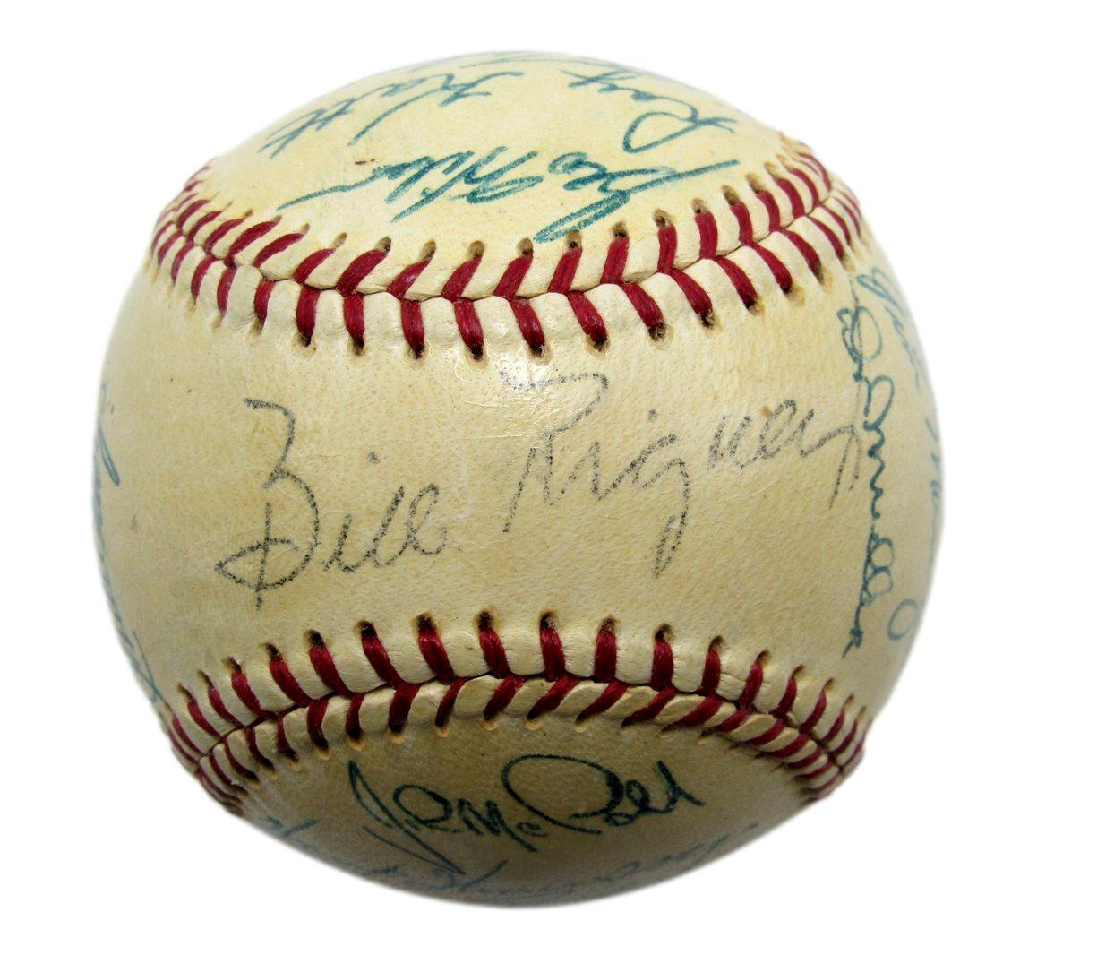 Willie Mays | Autographed Baseball Memorabilia & MLB Merchandise