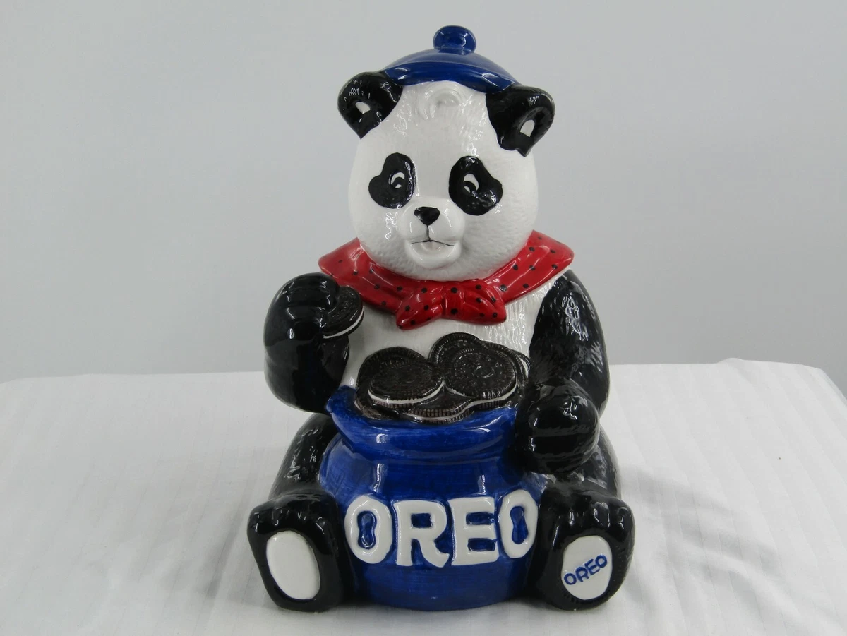 Pandas Eating Cookies