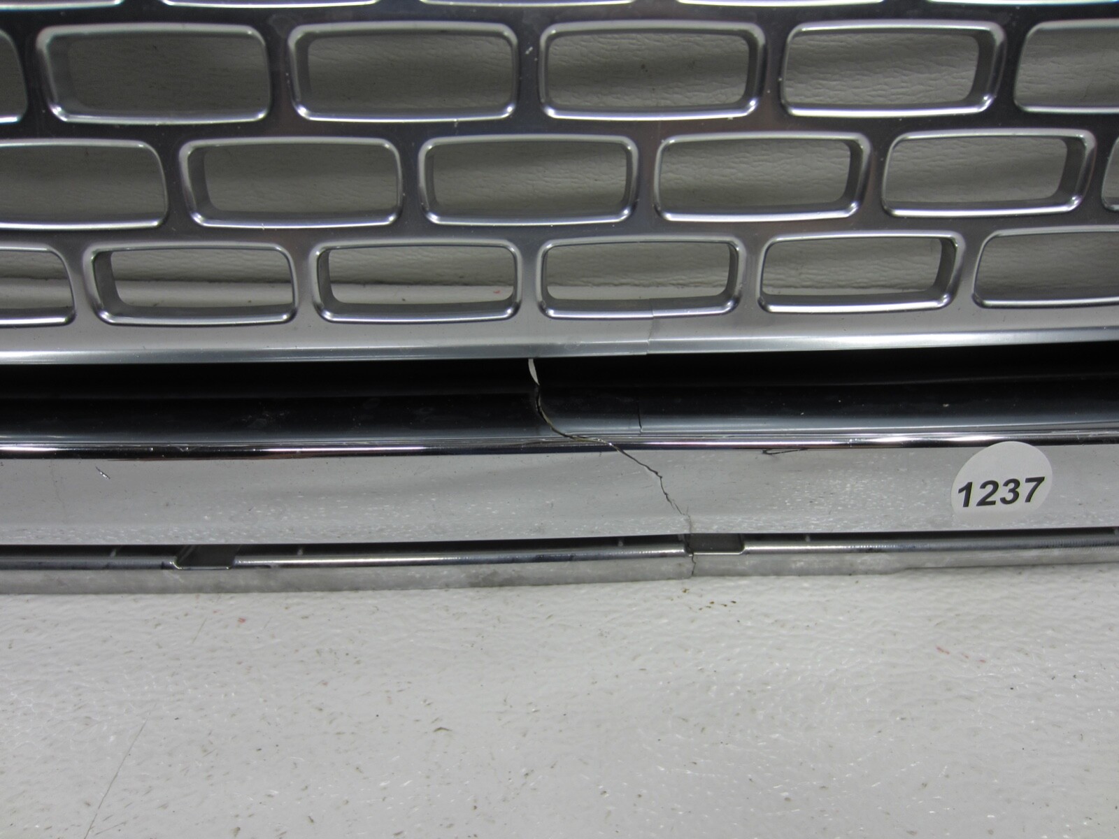 OEM 15 16 17 18 19 2015 2016 2017 2018 2019 GMC YUKON DENALI GRILLE ...