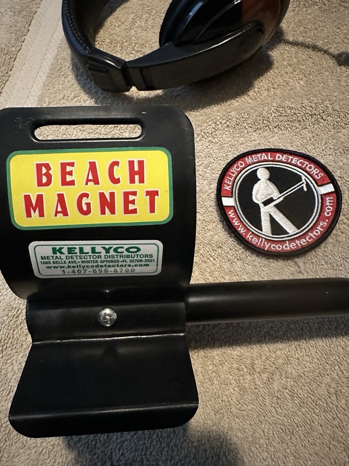 Kellyco Waterproof Adult Metal Detector "Cobra Beach Magnet" NEW IN BOX ...