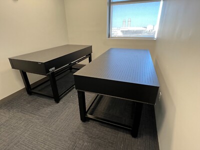 Lab Lasers & Photonics - Optic Table