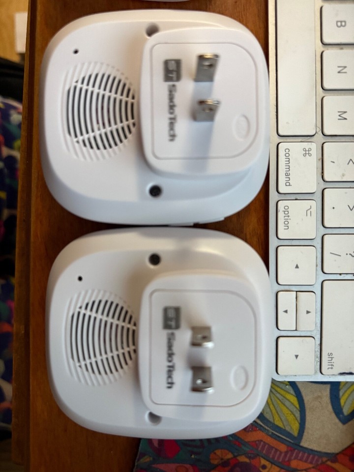 SADO-TECH Expandable Wireless Doorbell 2 Transmitters 2 Plug-in ...