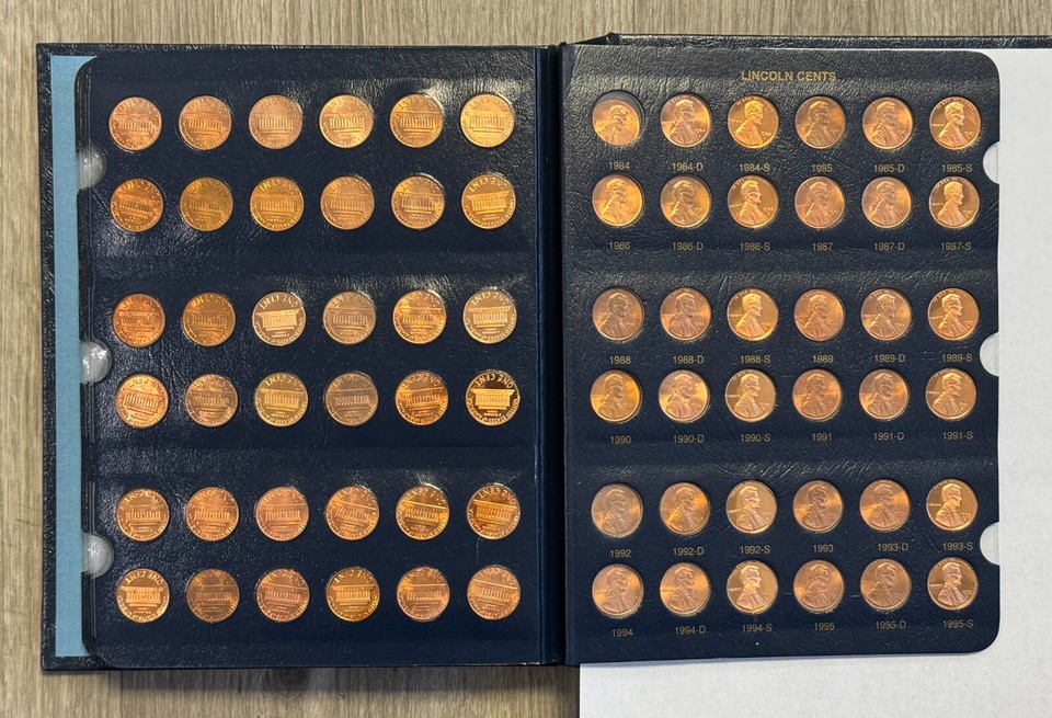 ~ALMOST COMPLETE~ 175 coin Lincoln Cent Collection, 1909-1995 Whitman ...