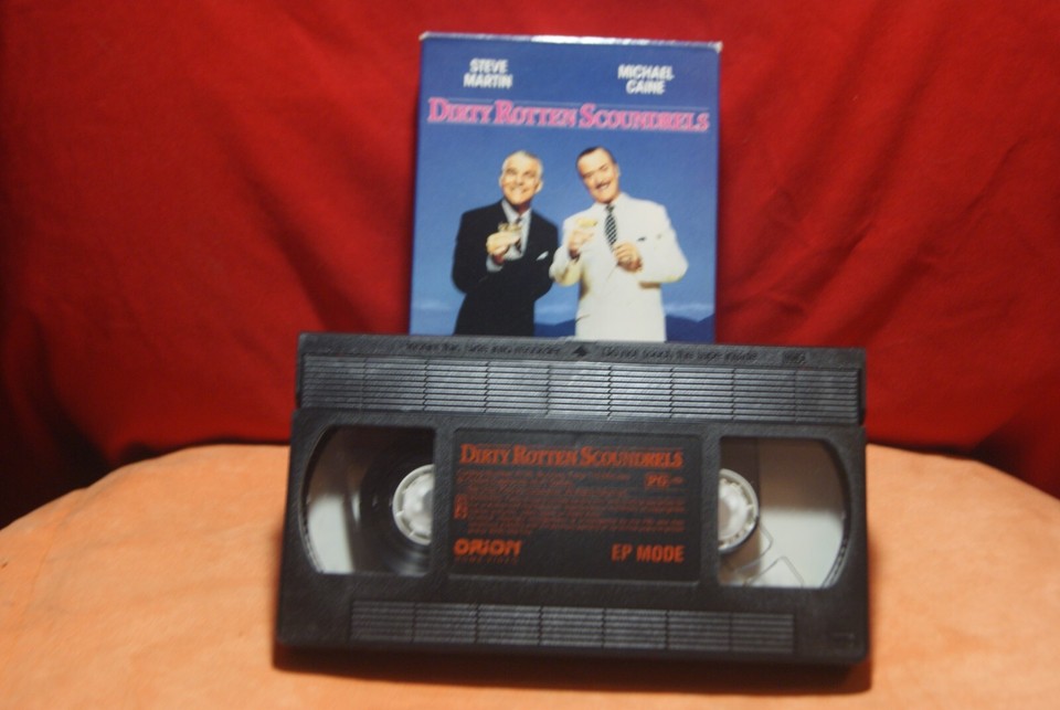 Dirty Rotten Scoundrels (VHS, 1989) Steve Martin, Michael Caine Comedy ...