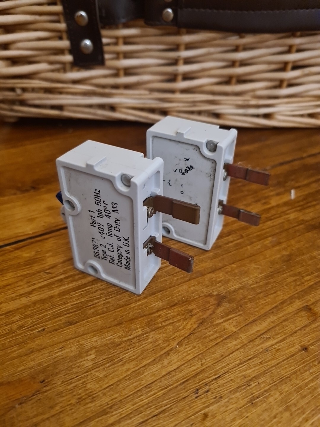 WYLEX PLUG IN MCB 6/16AMP TYPE B PUSH IN WITHOUT BASE SHIELD | eBay UK