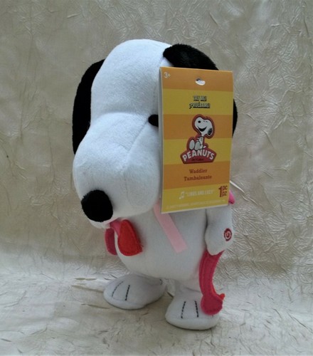 Peanut's Cupid Snoopy 9" Animated Plush Waddles & Plays Linus & Lucy ...