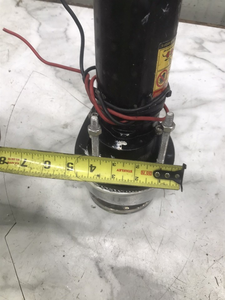 regal Commodore 265 Boat Lewmar Simpson Lawrence electric anchor winch ...