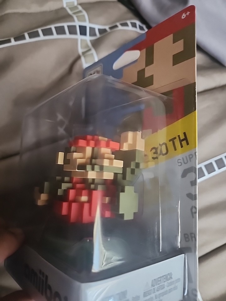 Nintendo Amiibo 30th Anniversary 8-bit Super Mario Classic Color ...