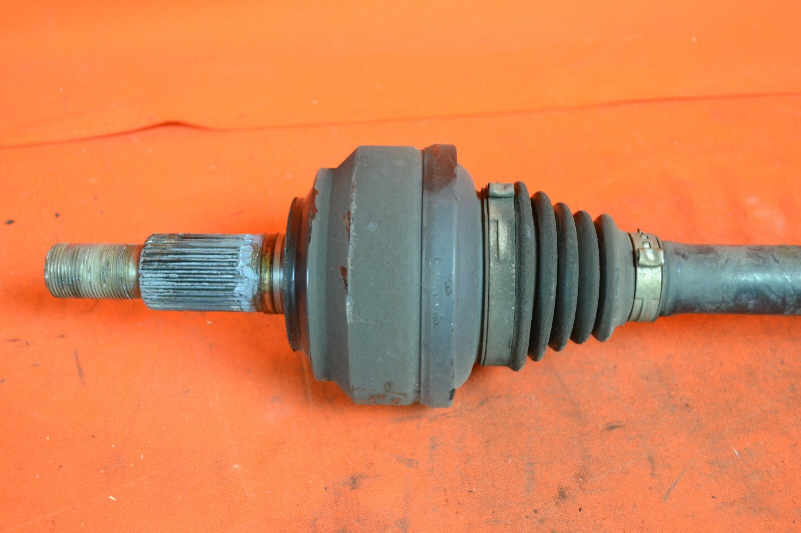 VW TOUAREG 4.2L Passenger Side Rear Axle 7L0 501 201A | eBay