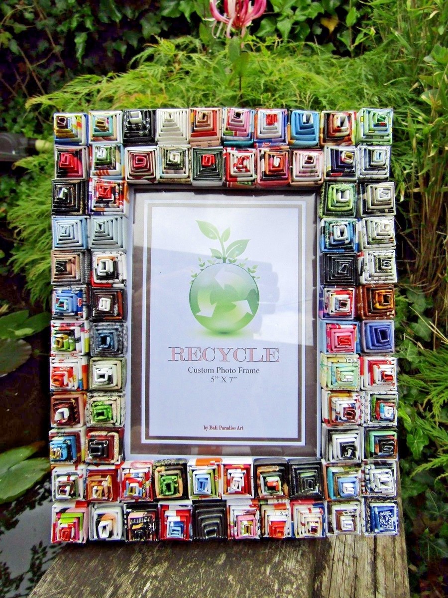 Recycled Paper Picture Frame Upcycled Rolled Paper Frame DIY Craft!