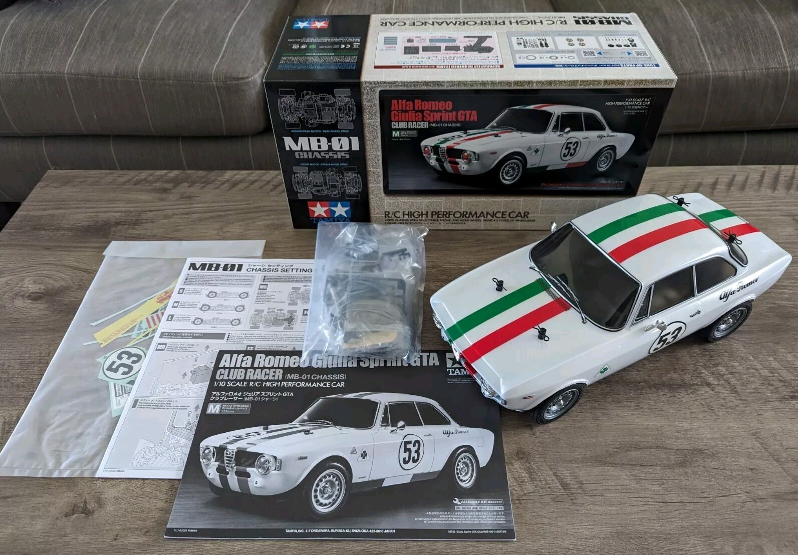 Tamiya 1/10 RC Alfa Romeo Giulia Sprint GTA Club Racer (MB-01) Kit ...