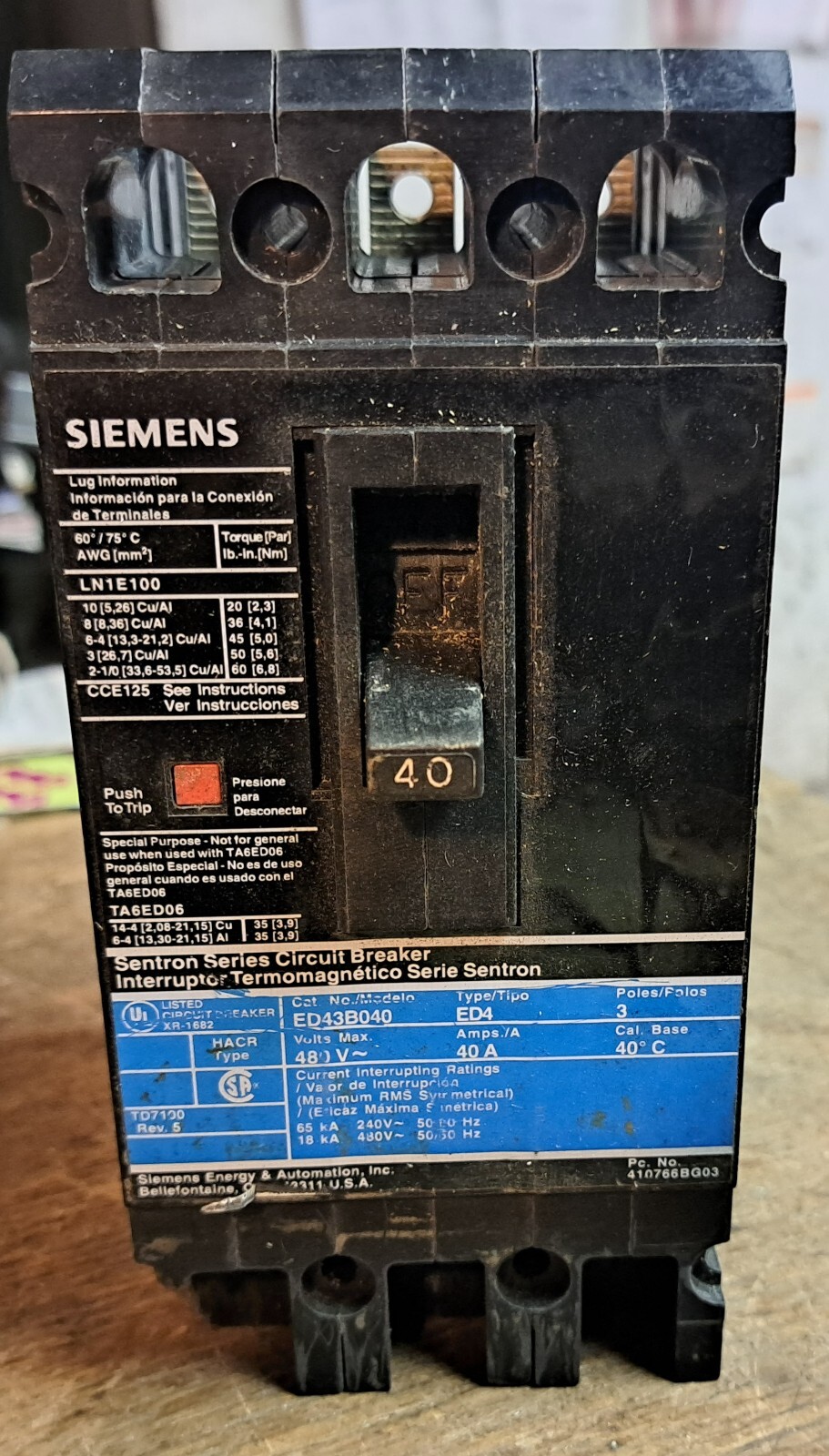 Siemens ED43B040 Circuit Breaker 40 AMP 3-pole, 480 V -chipped- *NEW ...