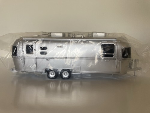 The Accountant 2 AMC Exclusive Popcorn Bucket - Airstream RV Replica ...