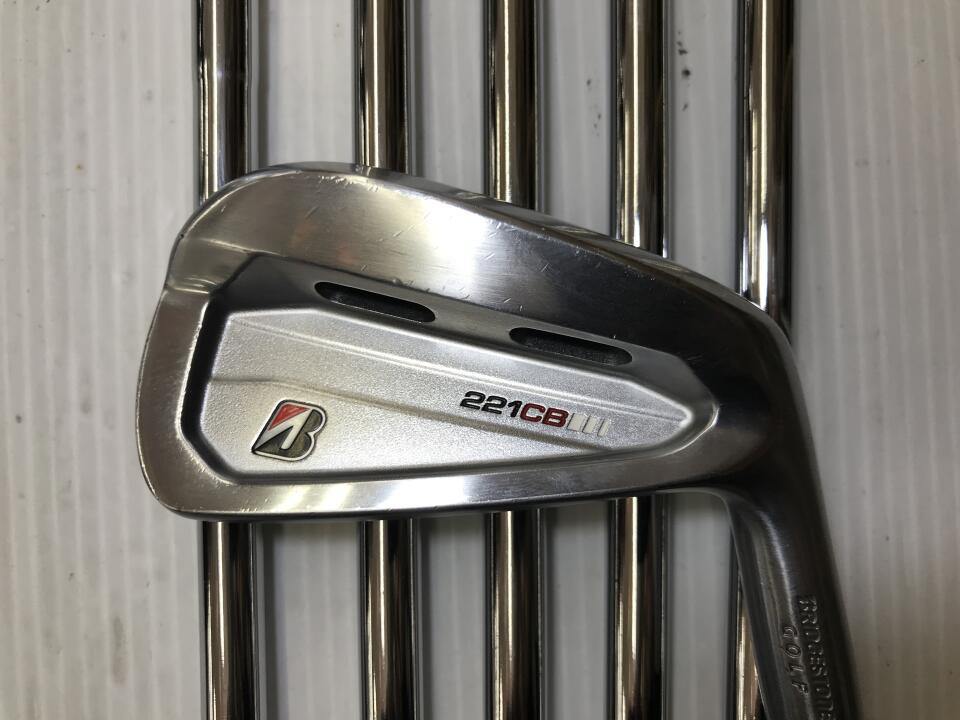 Bridgestone 221Cb Iron Set S200 Flex 38.0 Inch Dynamic Gold Bridgestone 221Cb Iron Set S200 Flex 38.0 Inch Dynamic Gold