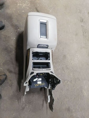 Console Front Floor Denali With Entertainment System Fits 16-19 YUKON ...