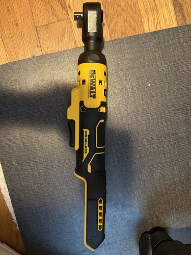 DEWALT ATOMIC COMPACT SERIES 20V MAX Brushless 3/8'' Ratchet DCF513B ...