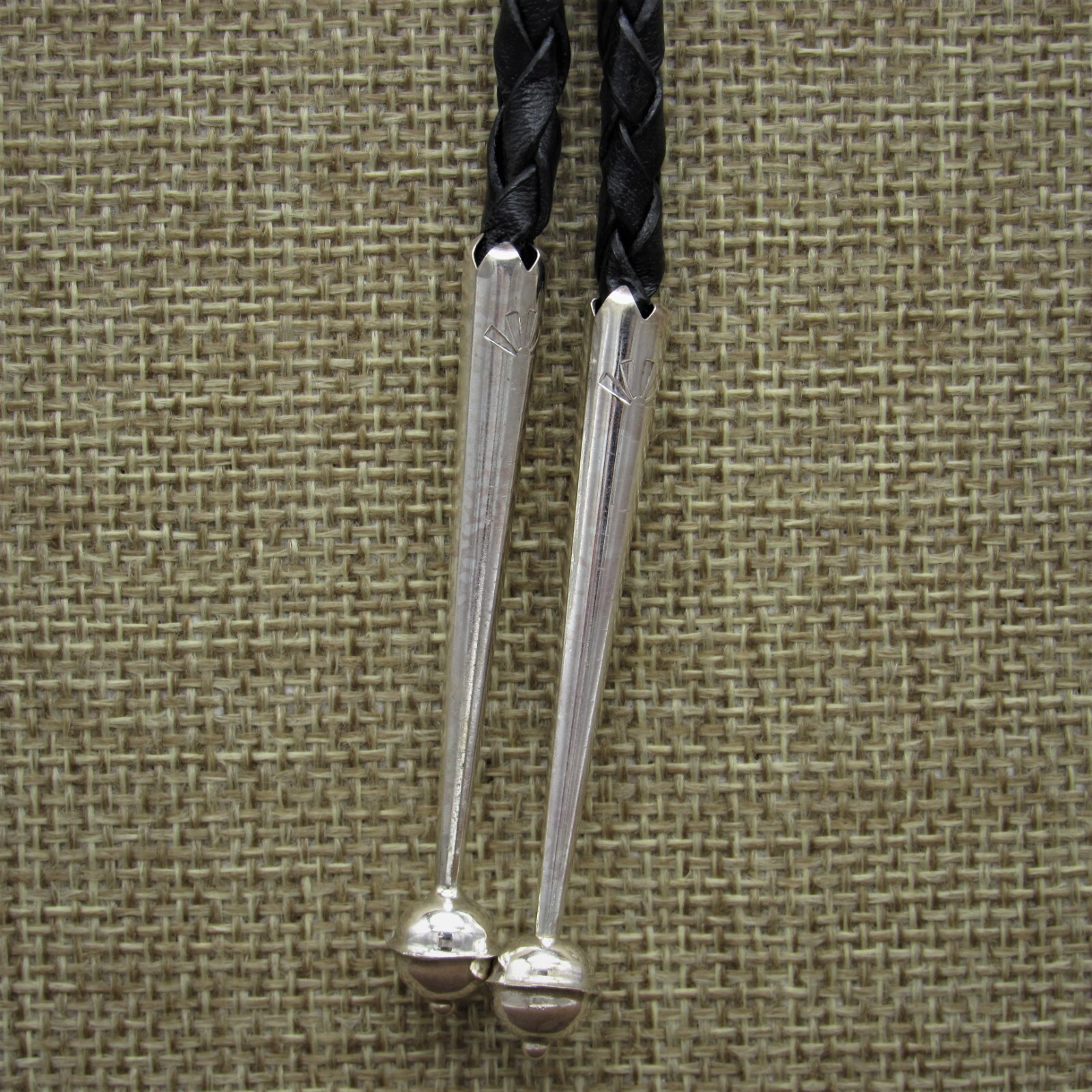 Cast Sterling Silver Oval Shaped Horse Bolo Tie+ - Gem