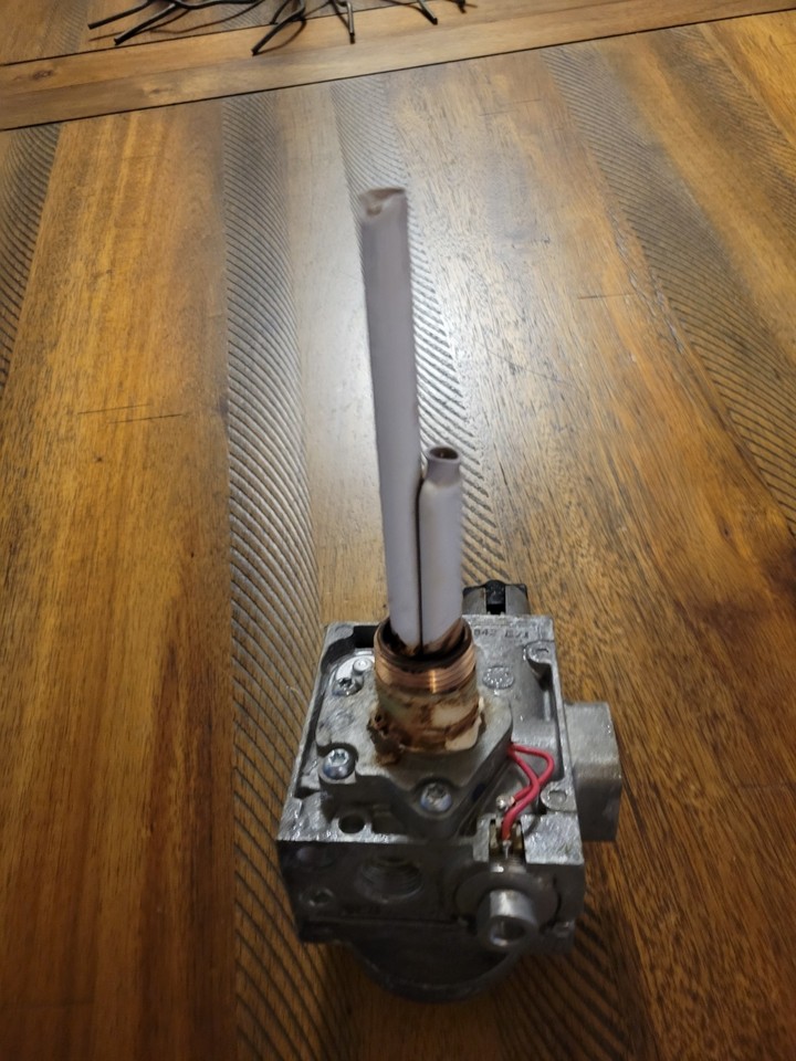 AO Smith 182791-000 Water Heater Gas Valve NAT GAS ONLY | eBay