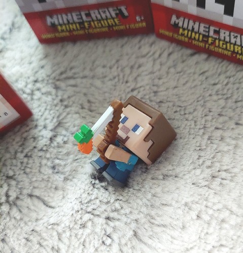 Minecraft Mini Figures TNT Series: 25 - 1" Steve holding Carrot | eBay