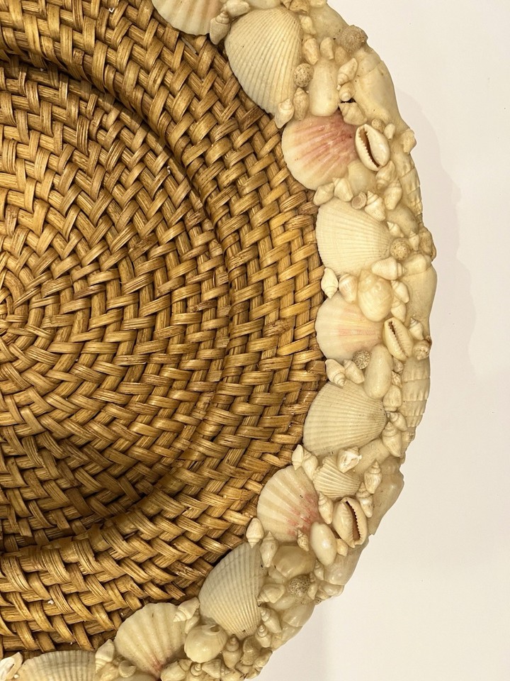 NEW-Pottery Barn SeaShell Rimmed Rattan Charger Beach Hand Woven 15”X15 ...