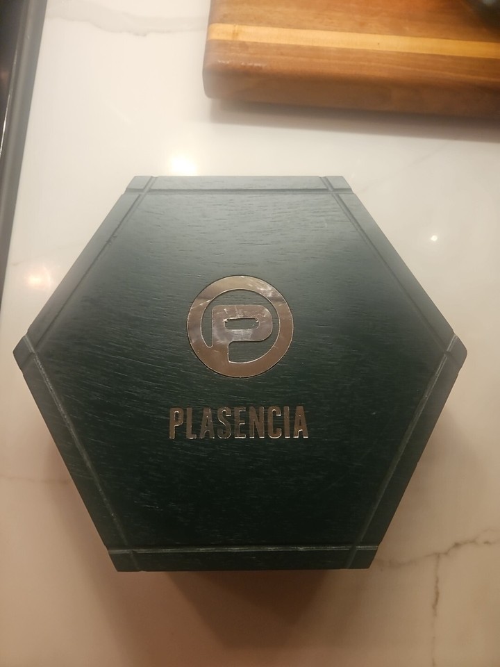 PLASENCIA CIGAR BOX OCTAGON 9.5"X8.5"X2.75" | eBay