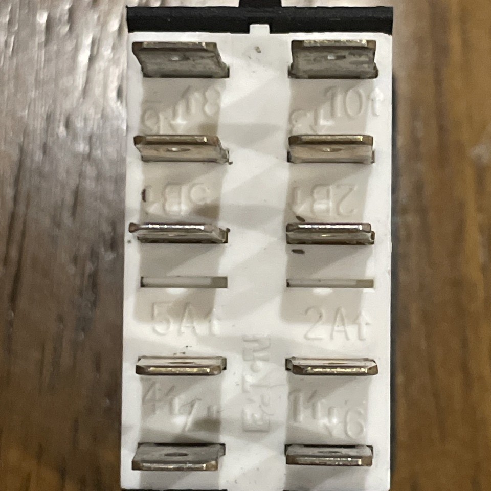 PETERBILT ENGINE FAN OVERRIDE SWITCH 16 09121 7C8EVU2H11 16-09121 ...