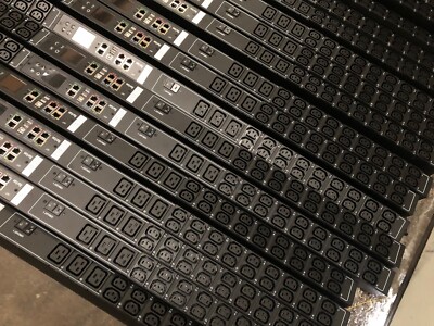 RARITAN – PDU vertical 42 prises – PX3-1847 – Metered | eBay