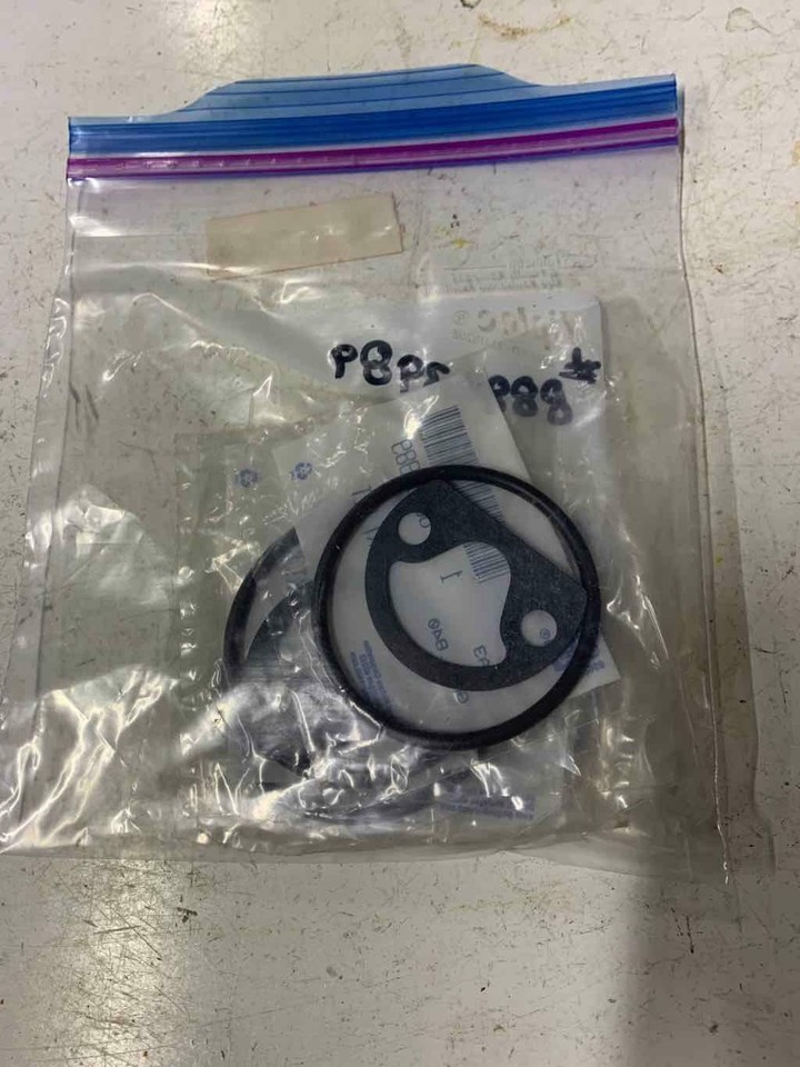 Gm 88893989 Oil Seal And Gasket 5ct NEW NEVER USED | eBay
