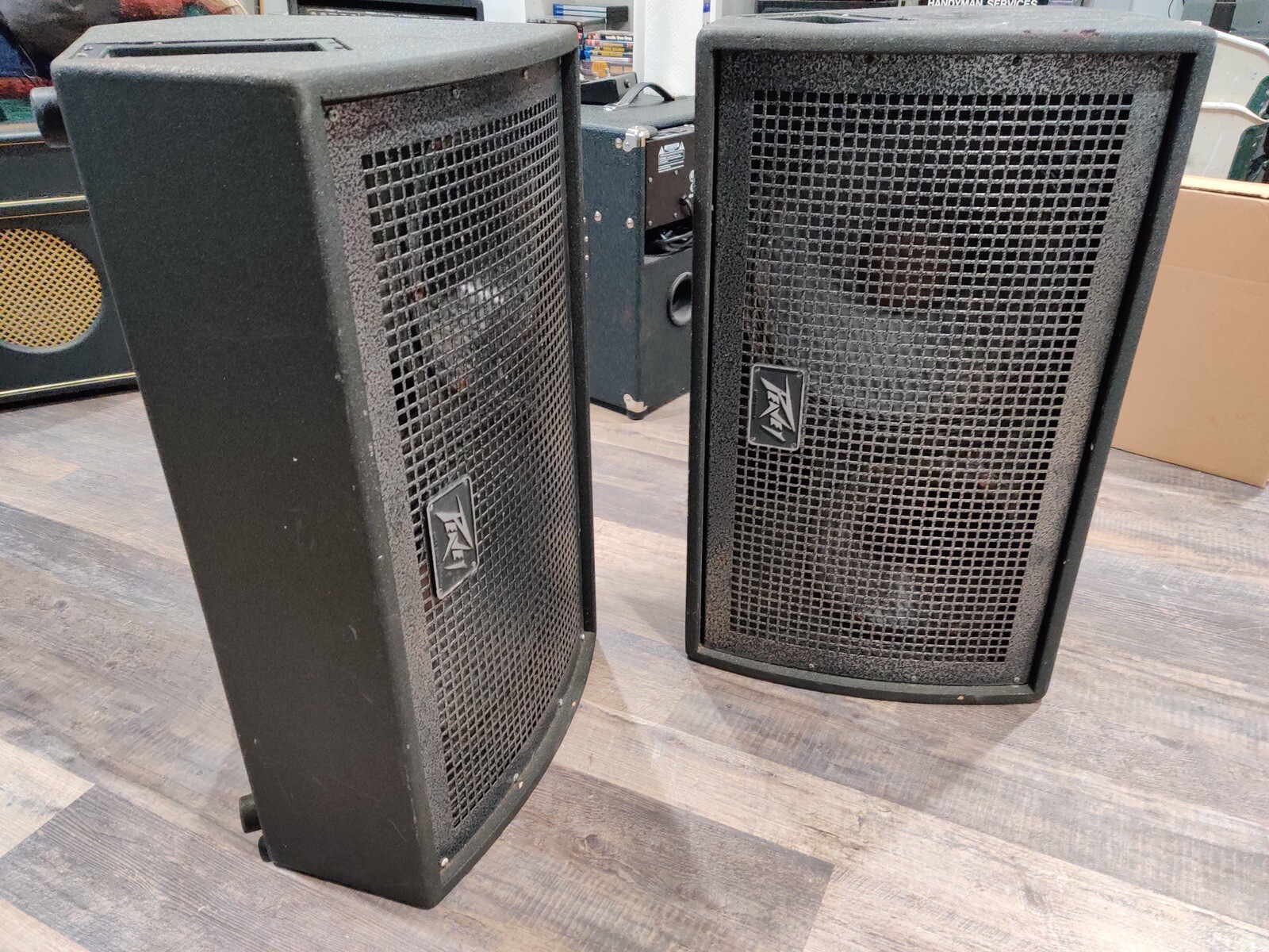 peavey QW Series MR 15” monitor speakers (Left And Right) | eBay