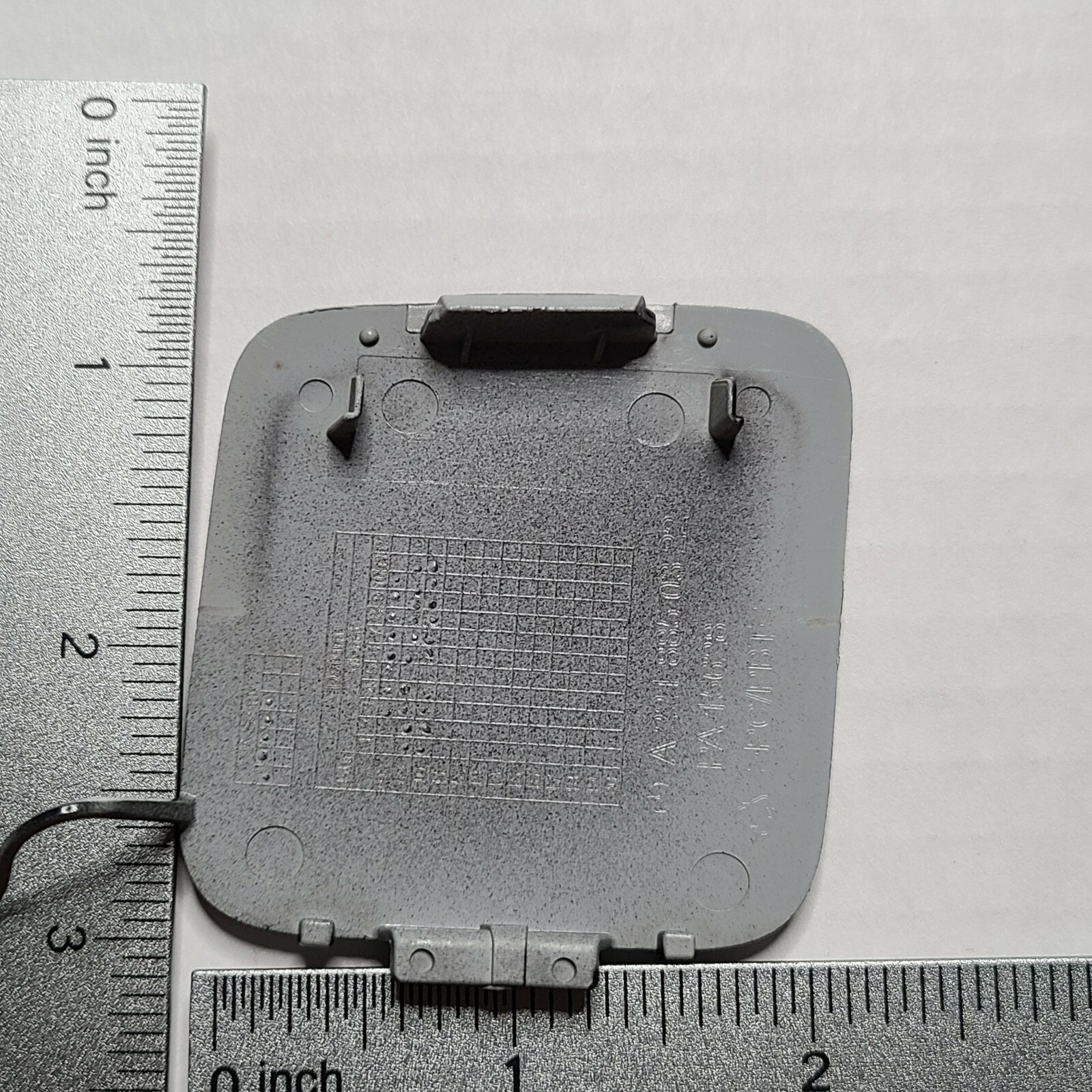 MERCEDES S CLASS 2010-2013 FRONT BUMPER TOW HOOK COVER OEM A2218850322 ...
