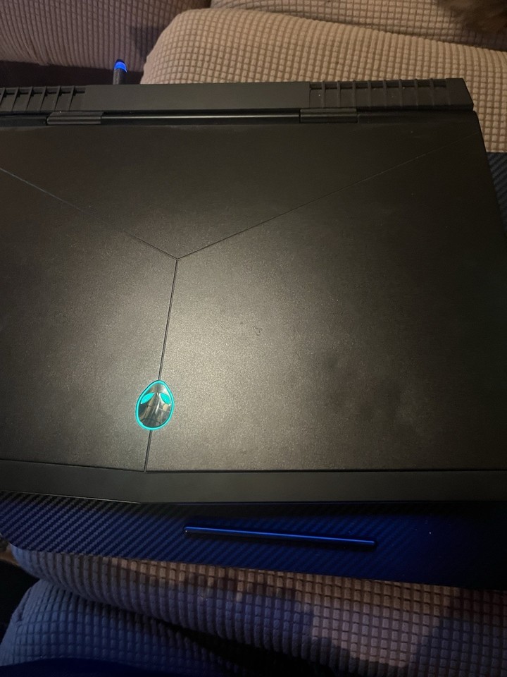 Alienware m17 R5 - 17.3" Gaming Laptop - Intel i7, 16GB RAM, GTX 1070 ...