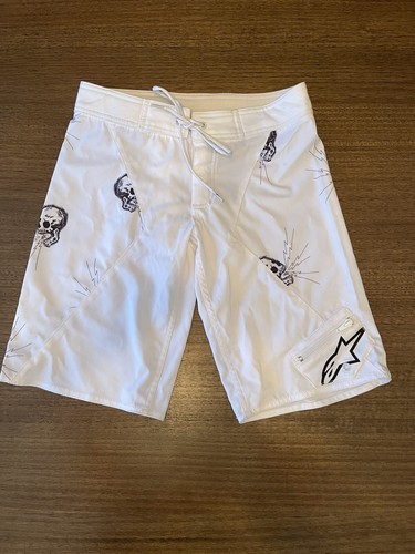 NWT Alpinestars "Drake Long Board Shorts” White w/Skulls Boys Size 1 ...