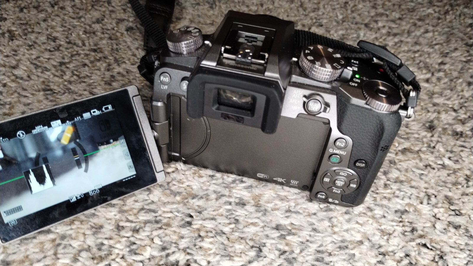 Panasonic Lumix DMC-G7 16MP Mirrorless Digital Camera with 12-42mm lens ...