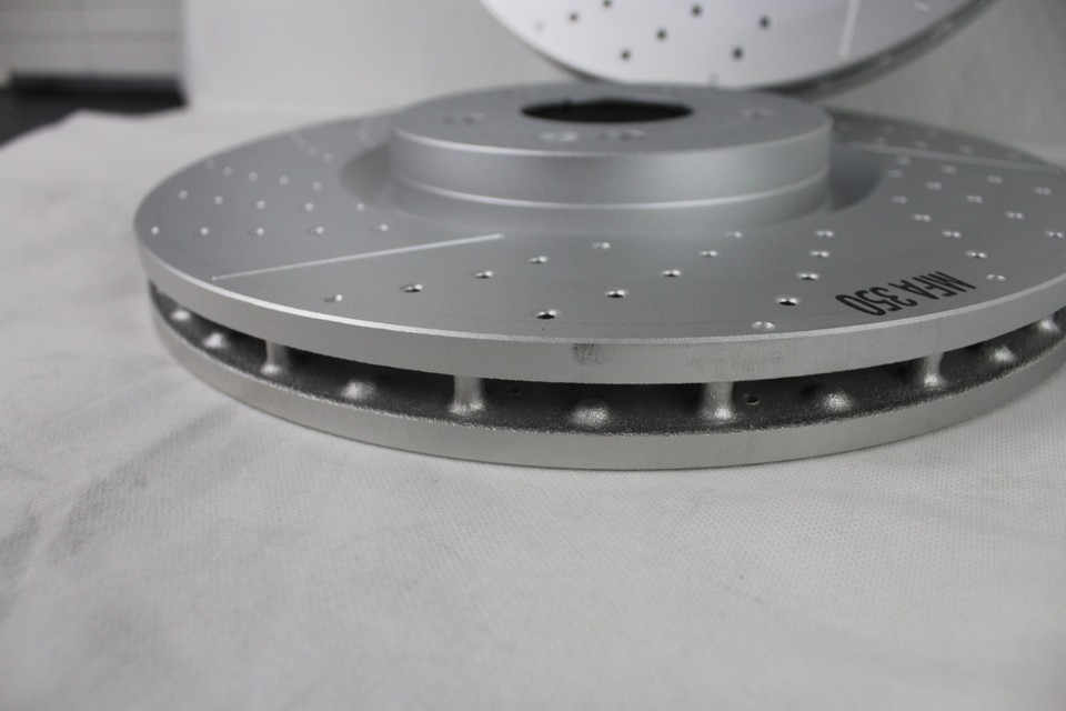 NEW Genuine Mercedes-Benz W176 A-Class FRONT A45 AMG Brake Discs X2 ...