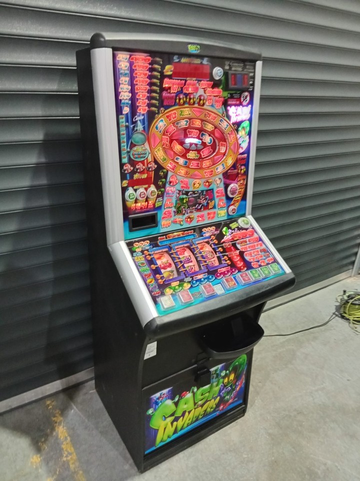 Cash Invaders Pub Fruit Machine £100 Jackpot / Awesome Game | eBay UK