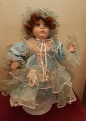 Rustie World Gallery Powder Puff Girl Porcelain Doll 24" Red Hair 471/ ...