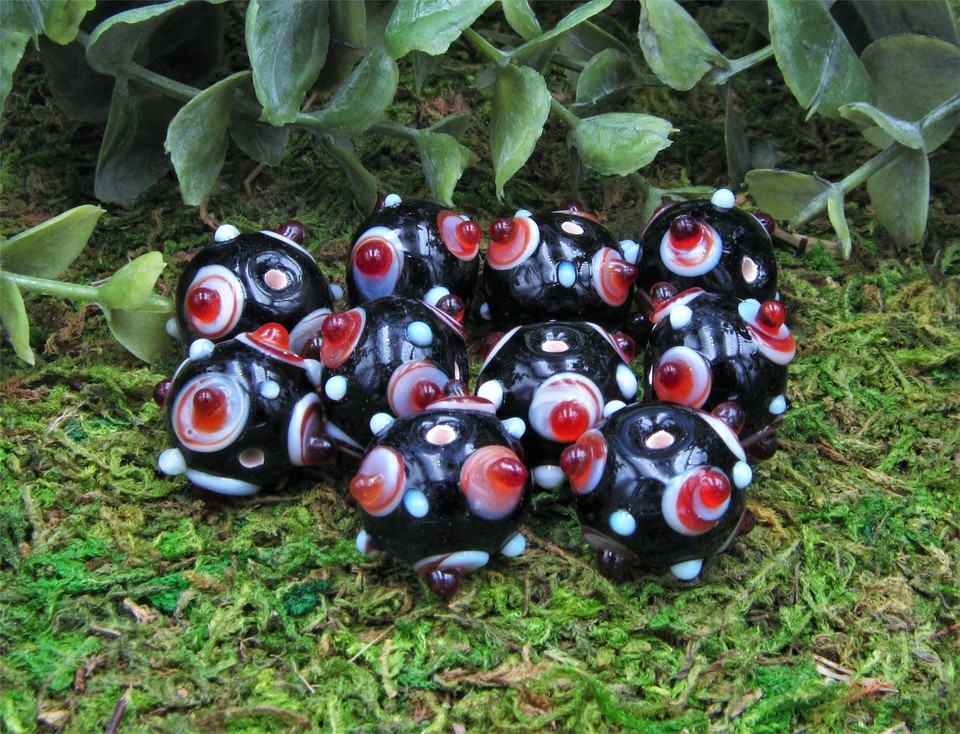 Qty. 10 - 15MM Round Bumpy Black, Rust Red & White Lampwork Glass Beads ...