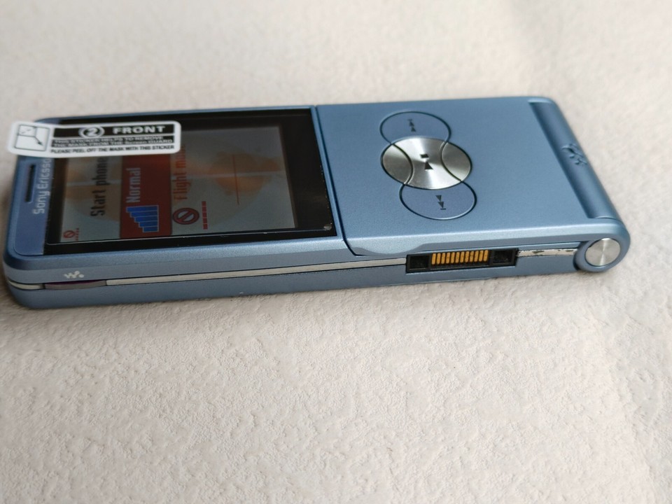 Working Sony Ericsson W350 W350i Fully UNLOCKED 2G Bluetooth Mobile ...