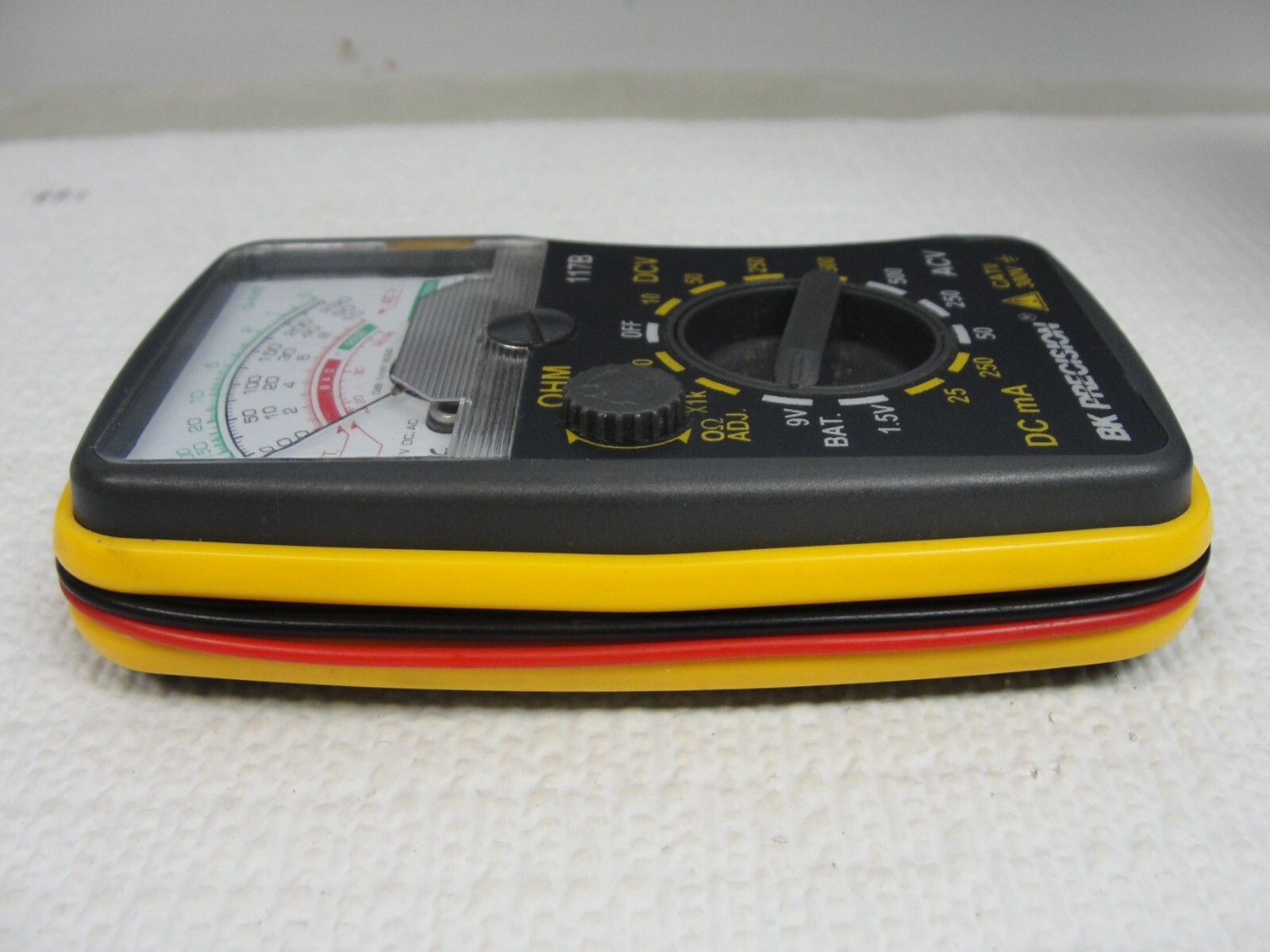 BK Precision 117B Analog Pocket MultiMeter w/Shock Absorber | eBay