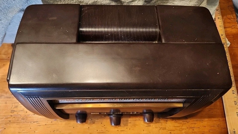 Bendix Bakelite 1949 AM/FM Tube Superheterodyne Radio Model 75P6U ...