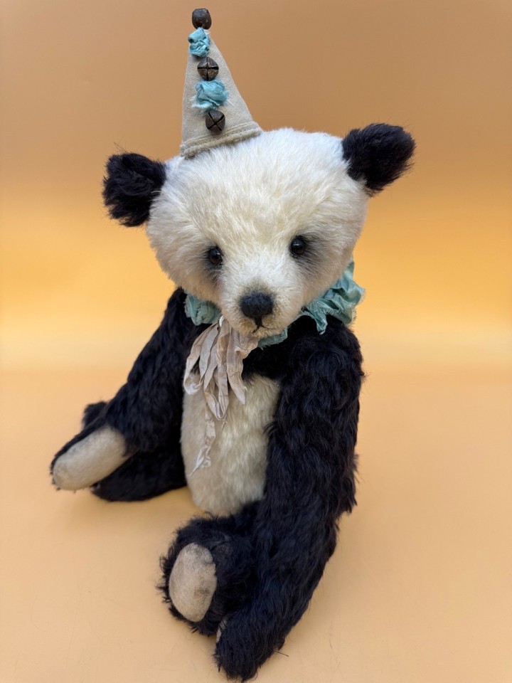 OOAK Kaz Bears Chung Mohair Jointed Panda Teddy Bear Karen Brentnall UK ...
