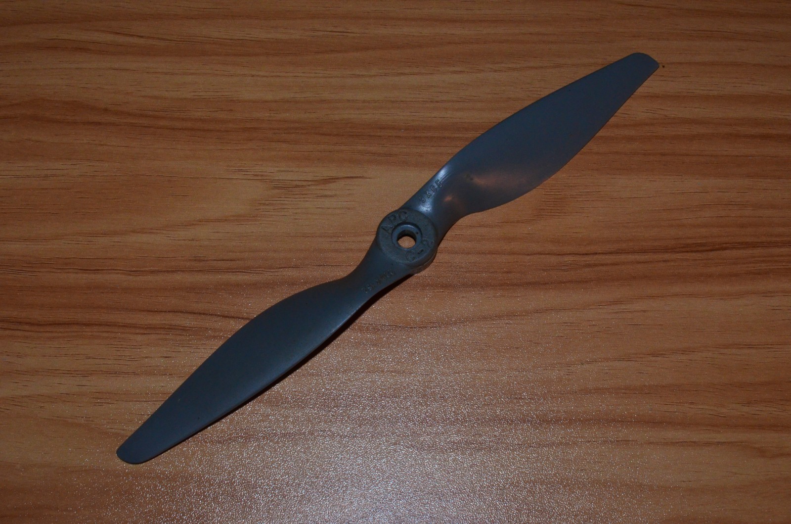 APC 9 X 6E Model Aircraft Engine Propeller. | eBay UK