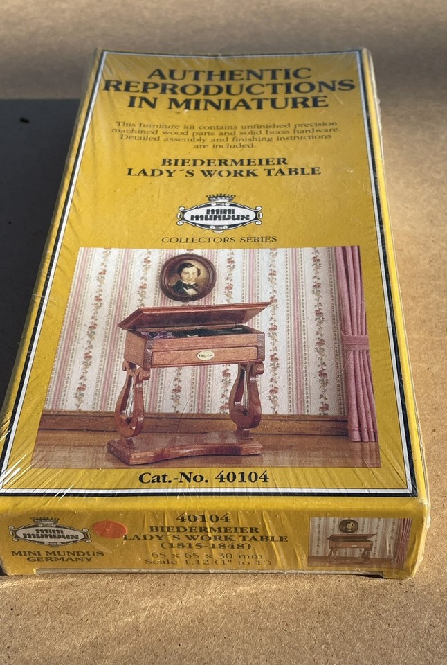 Dollhouse Miniature Lady’s Work Table 40104 Kit 1:12 Mini Mundus ...