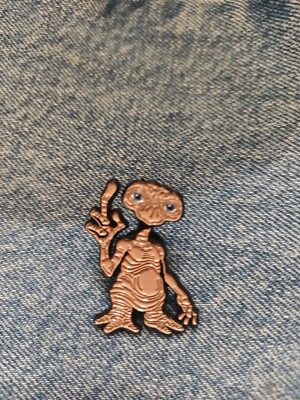 E.T.-"1982 EXTRA TERRESTRIAL" ENAMEL PIN-SHIP ALL THE PINS YOU BUY FOR $4.99 | eBay