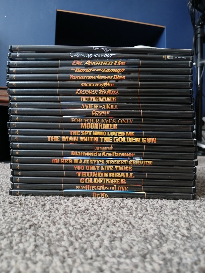 James Bond Ultimate DVD Collection Set (the first 22 films ...