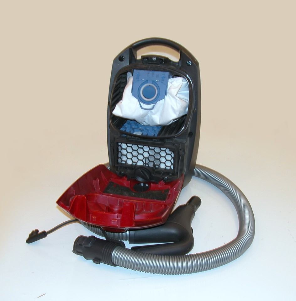 Miele S2121 S2 Home Care Canister 1200W Vacuum Cleaner * Fully ...