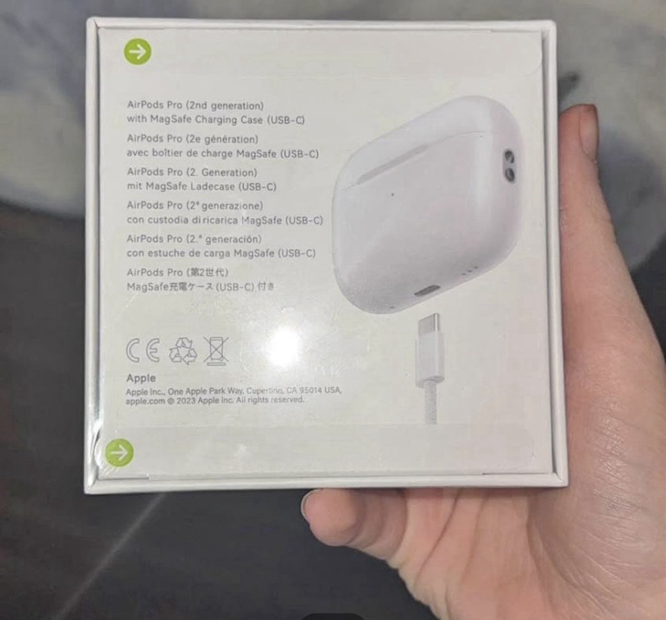 Apple AirPod Pros 2nd Generation Active Noise Cancelling In-Ear ...