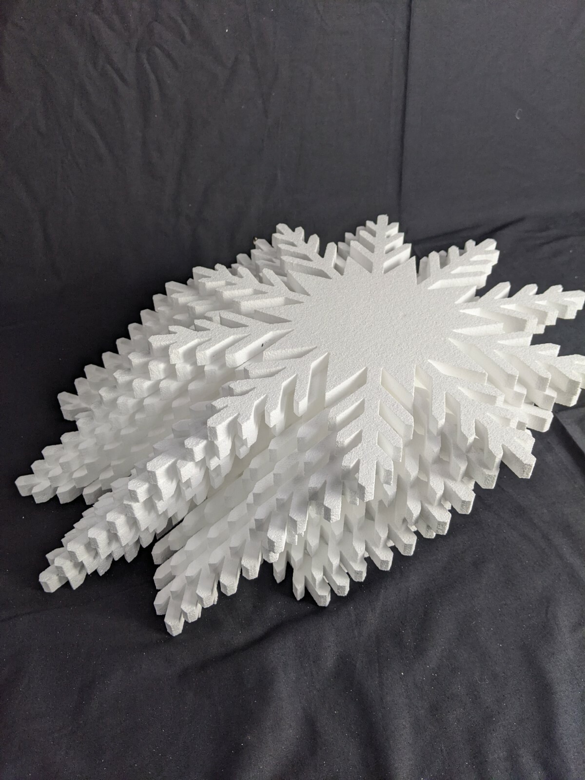 10 Polystyrene Snowflakes - 40CM tall X 2CM deep - High Density ...