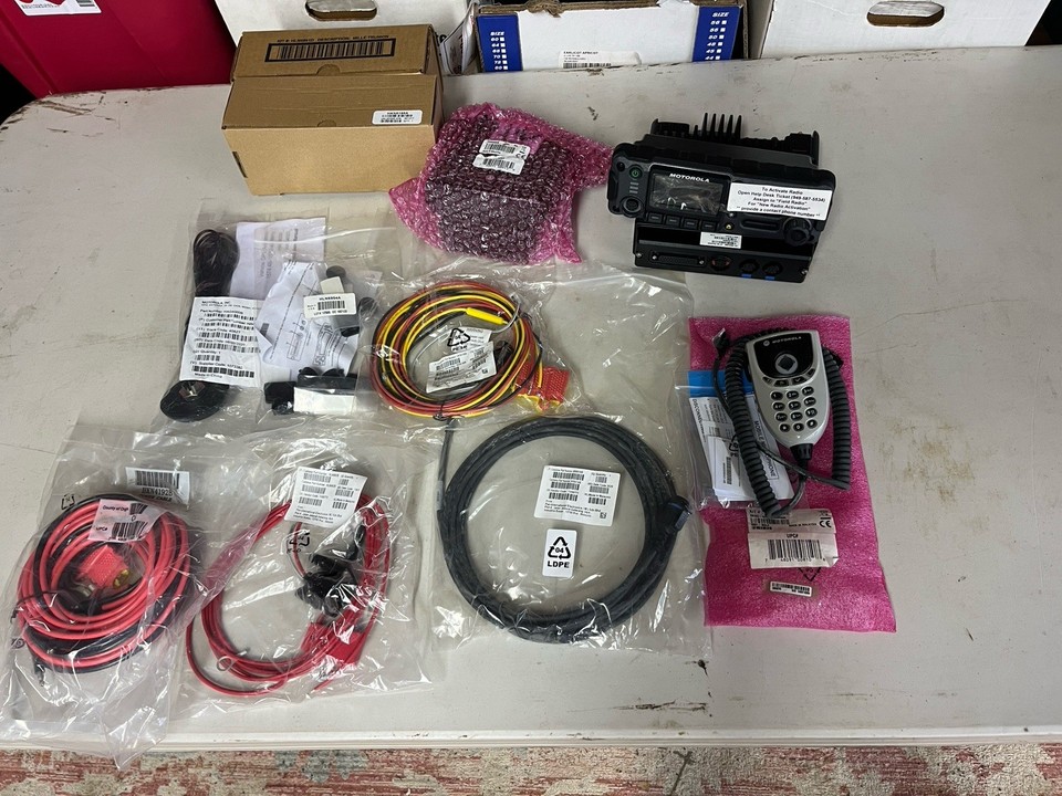 Motorola APX4500 APX 4500 900mhz O2 Remote Head New Old Stock Two Way ...